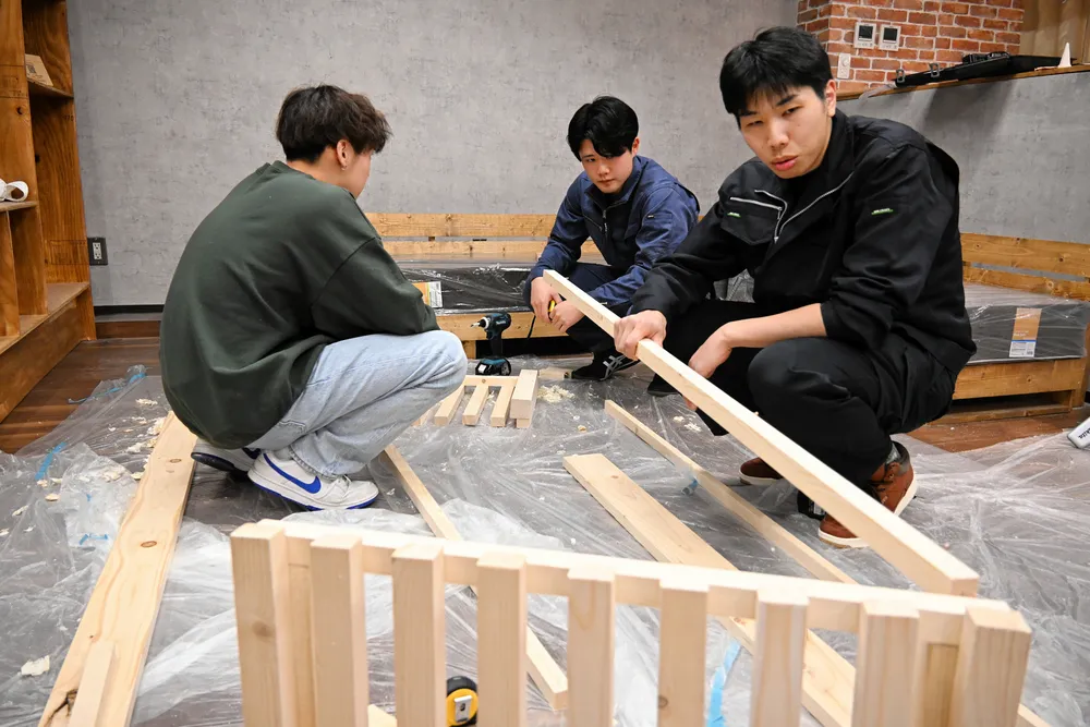 建築業志す学生、実践経験の場に 「TONKAN札幌」オープン 地元企業と交流会も：北海道新聞デジタル