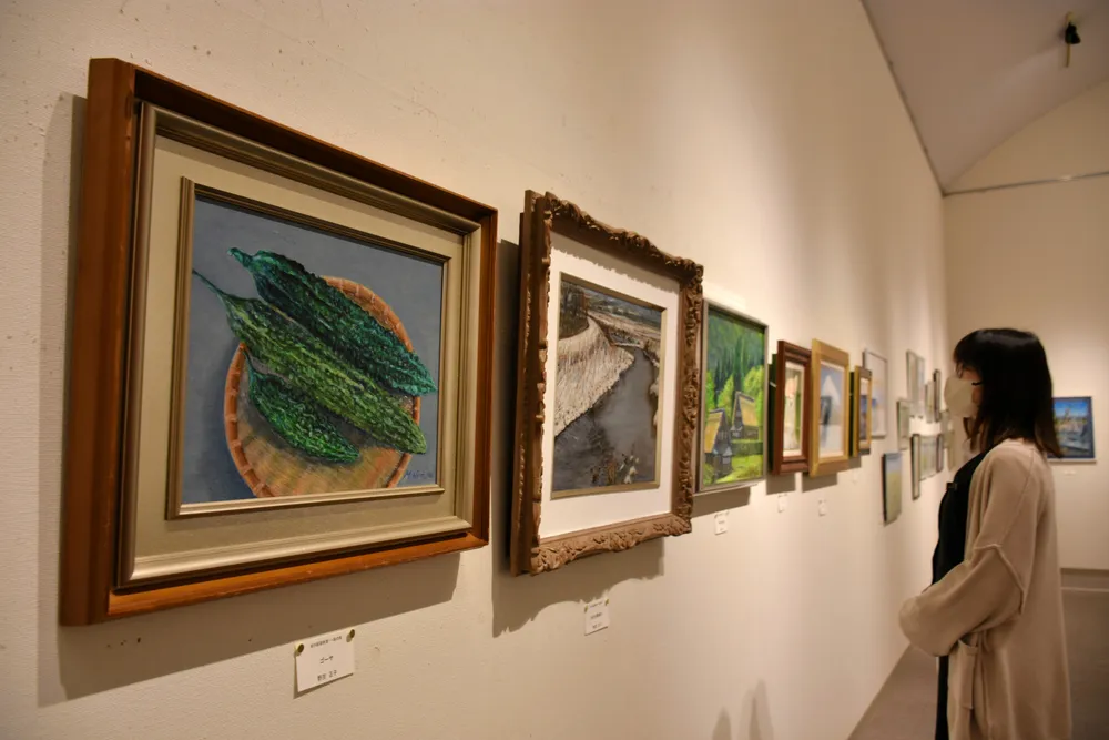創作の喜び、油彩や水彩に 岩内・木田美術館で絵画教室の作品 創作の喜び、油彩や水彩に 岩内・木田美術館で絵画教室の作品
