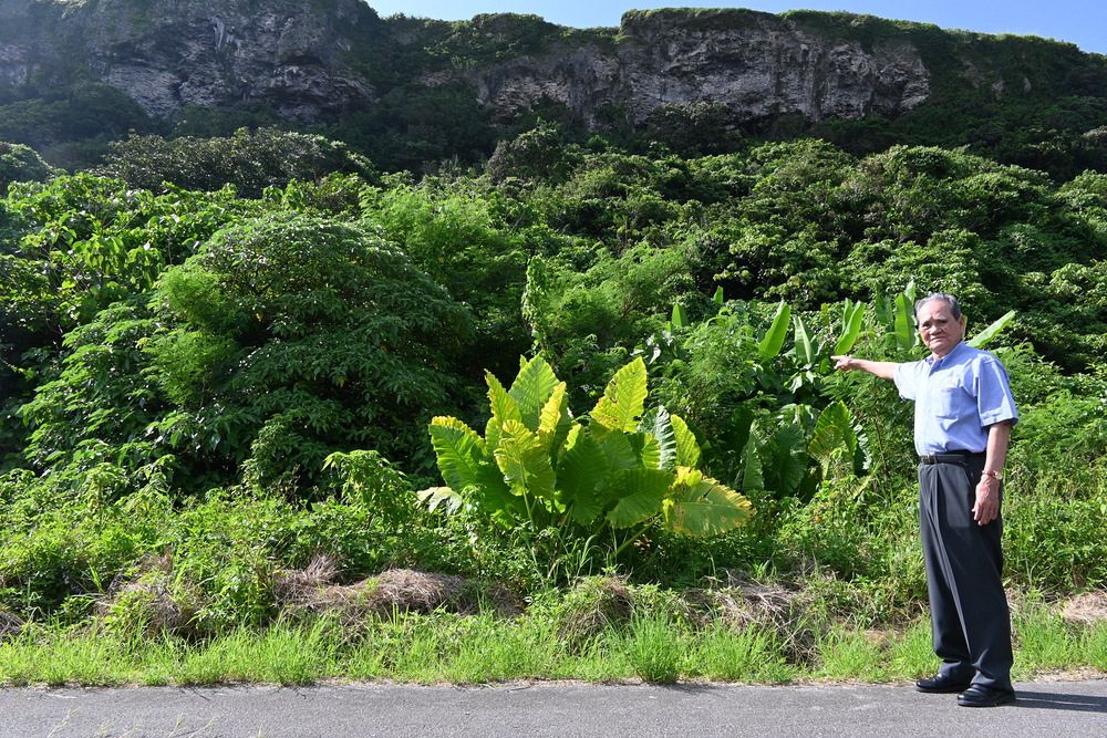 ＜記者がたどる戦争＞崖下の小屋に島内疎開 沖縄本島から500キロ、与那国島の被害は 岩見沢報道部・浦崎竜馬（47）㊤：北海道新聞デジタル